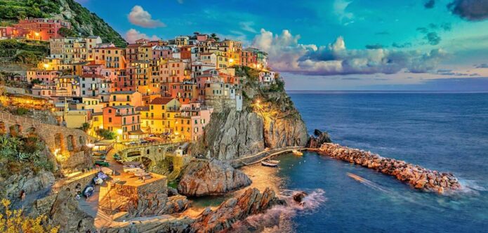 Cinque Terre Reiseführer, Unterkünfte und Ausflüge