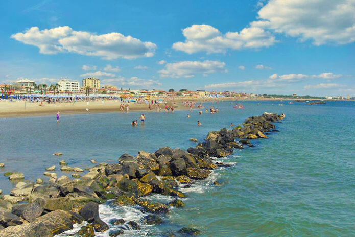 Porto Garibaldi Sehenswürdigkeiten, Strand & Unterkünfte